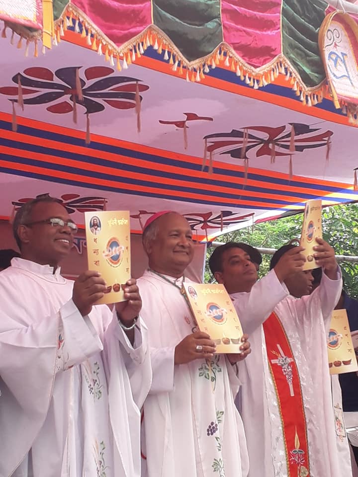BANGLADESH Tribal Mahalis in Rajshahi celebrate 100 years of the first ...