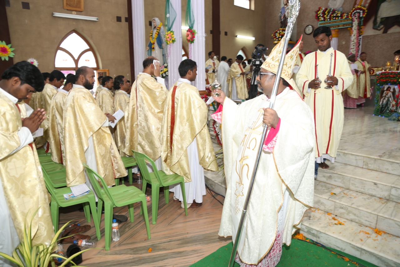 INDIA Bishop Rayarala sets his episcopate on the marginalised, priests ...
