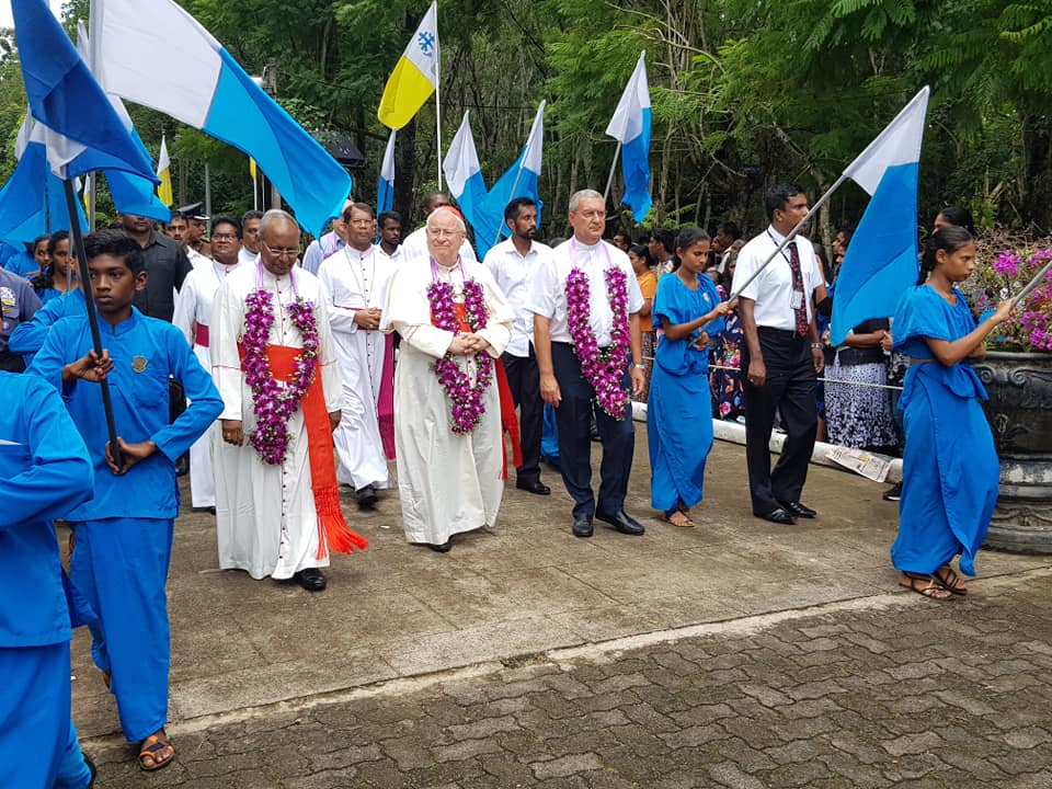 SRI LANKA Blessing of the sick and the country in Our Lady of Lanka ...
