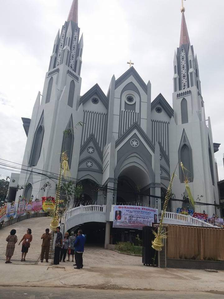 INDONESIA St Mary of Perpetual Help Cathedral inaugurated in Samarinda ...