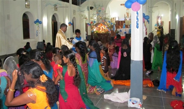 SRI LANKA Tamil Catholics celebrate Christmas in the jungle amid ...